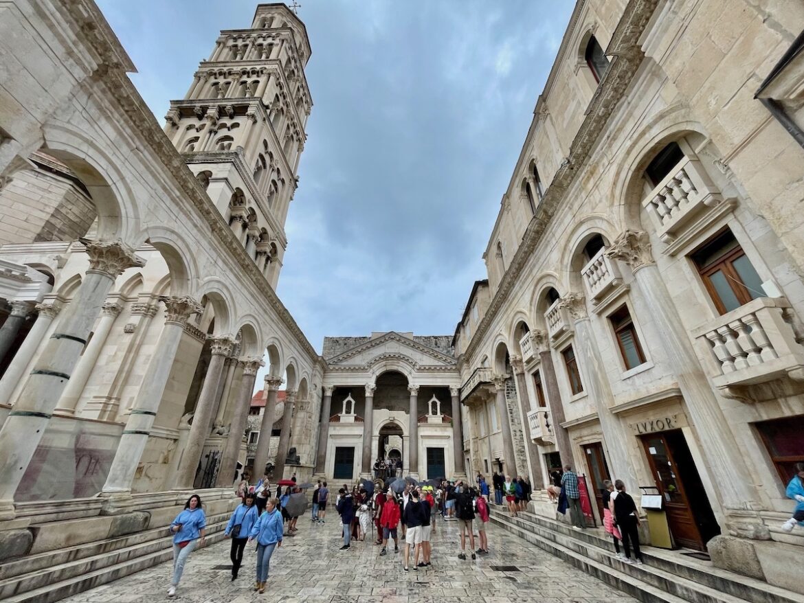 8 Incredible Roman Ruins in Europe (Beyond Italy)
