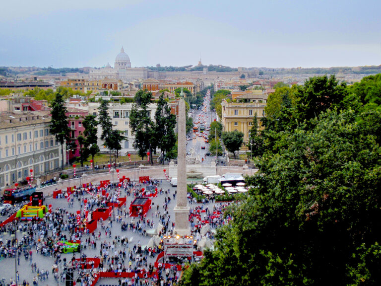 9 Favorite Piazzas In Rome
